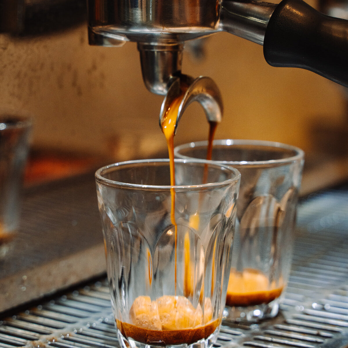 Cheap vs Expensive Coffee: Is the Price Worth It? – Sumato Coffee